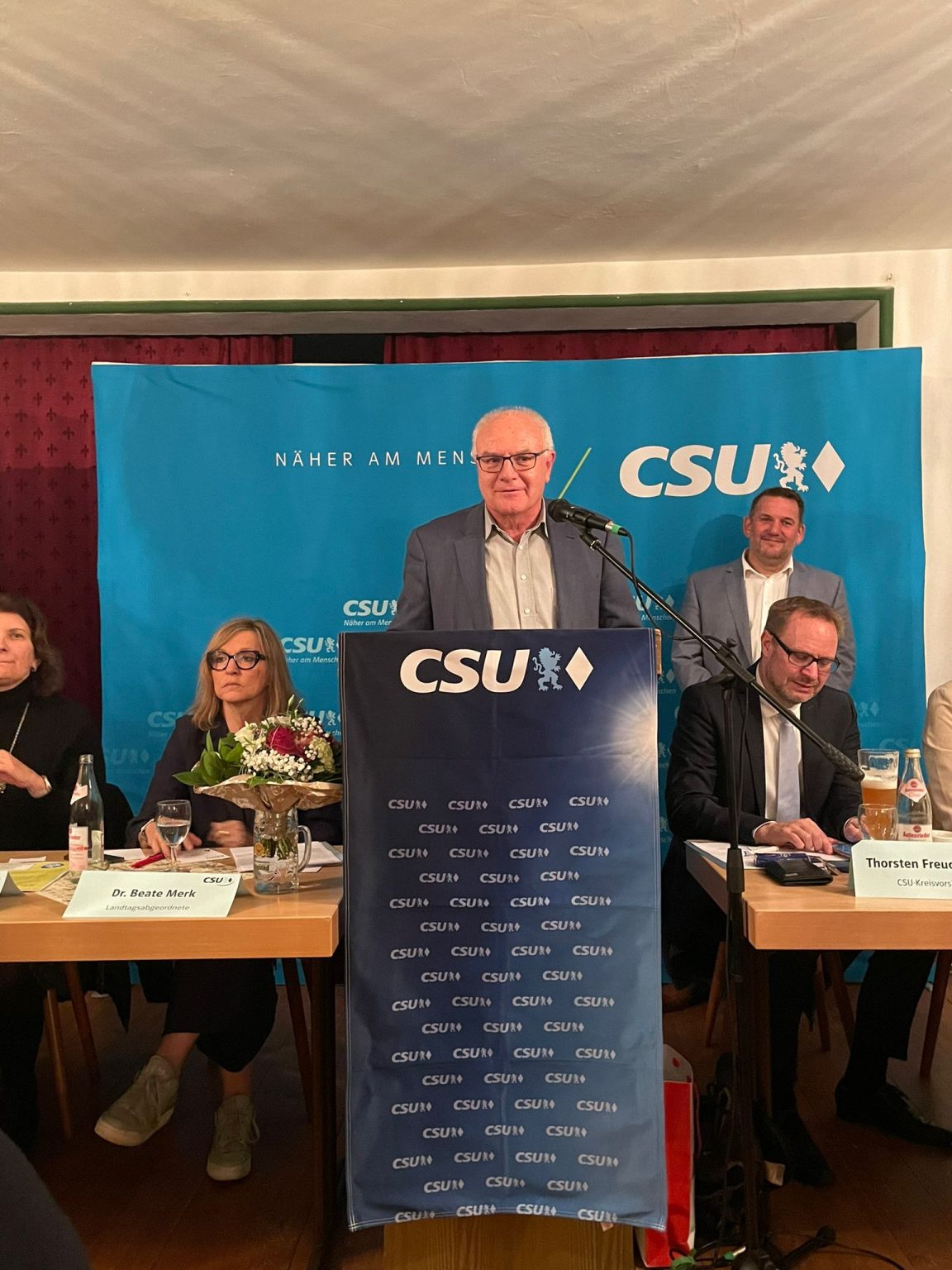 Vorbereitungen zur Landtagswahl und Bezirkstagswahl laufen an ...